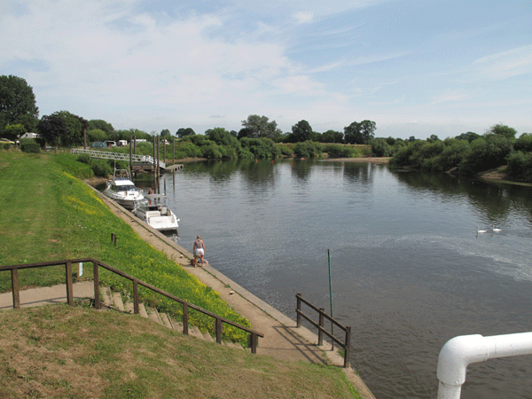 Untitled Document [www.tumbarumba.co.uk]